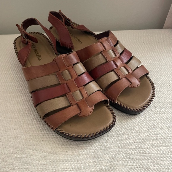 St. John's Bay | Shoes | St Johns Bay Leather Sandals In Brown And Tan ...
